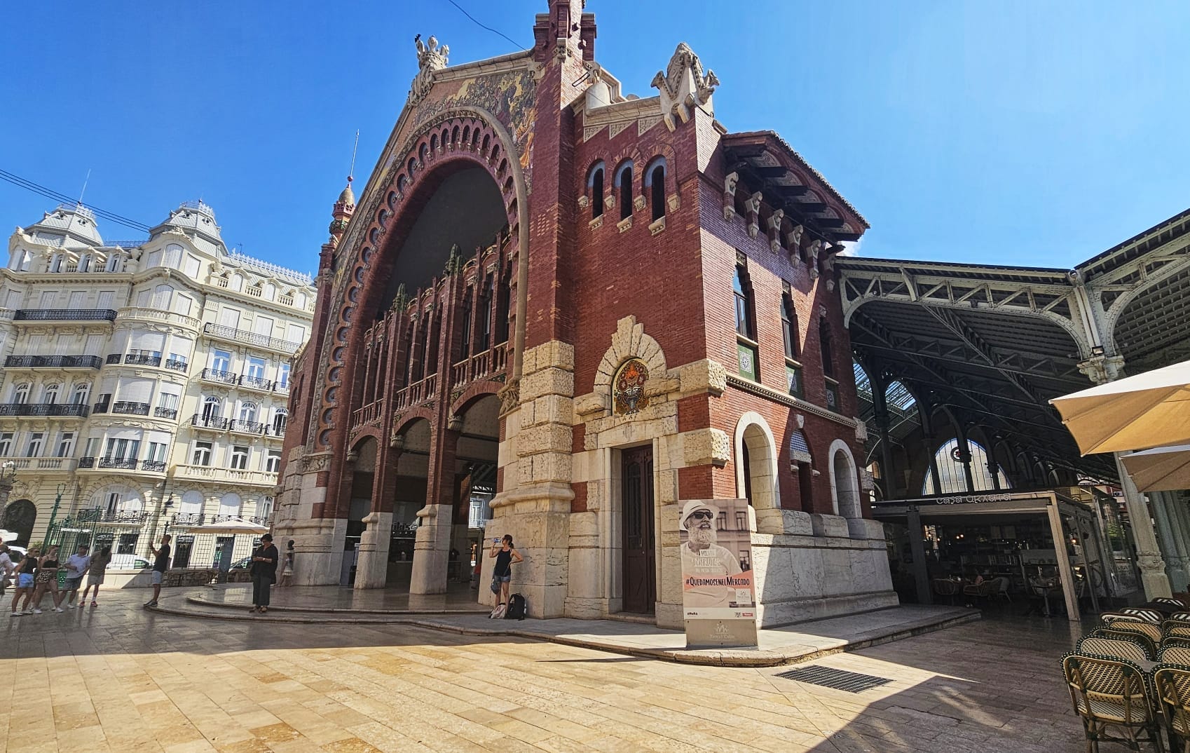 Barcelona Vs Valencia: A Traveler's Guide To Comparing Nightlife, Food ...